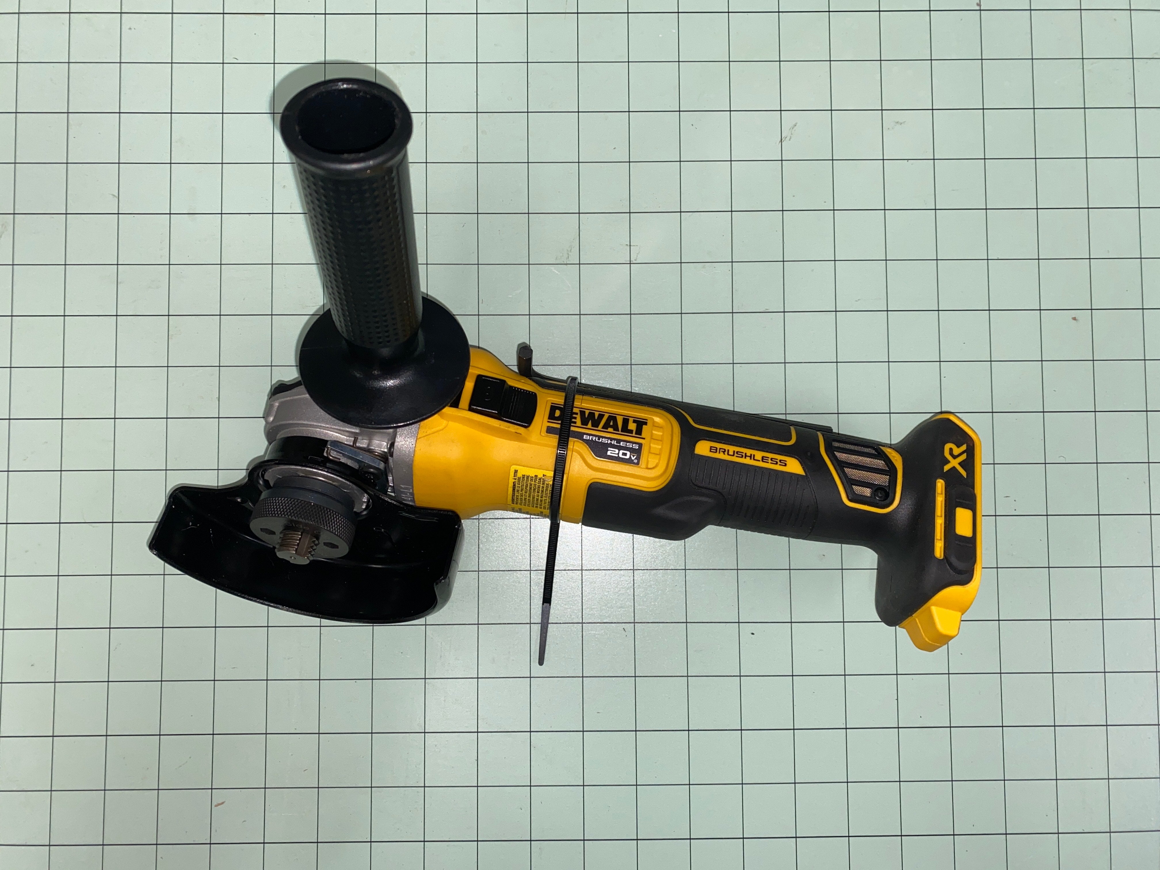 DEWALT - 20V MAX XR Cordless Brushless 4.5 in. Slide Switch Small Angle ...
